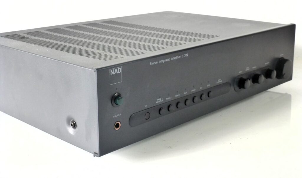 Amplifiers - Auckland Vintage Audio