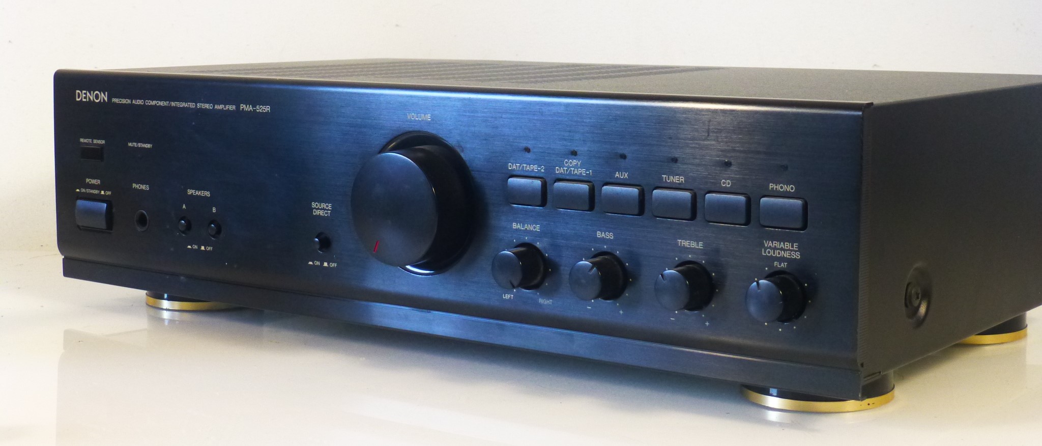 Denon PMA-525r Amplifier - Auckland Vintage Audio